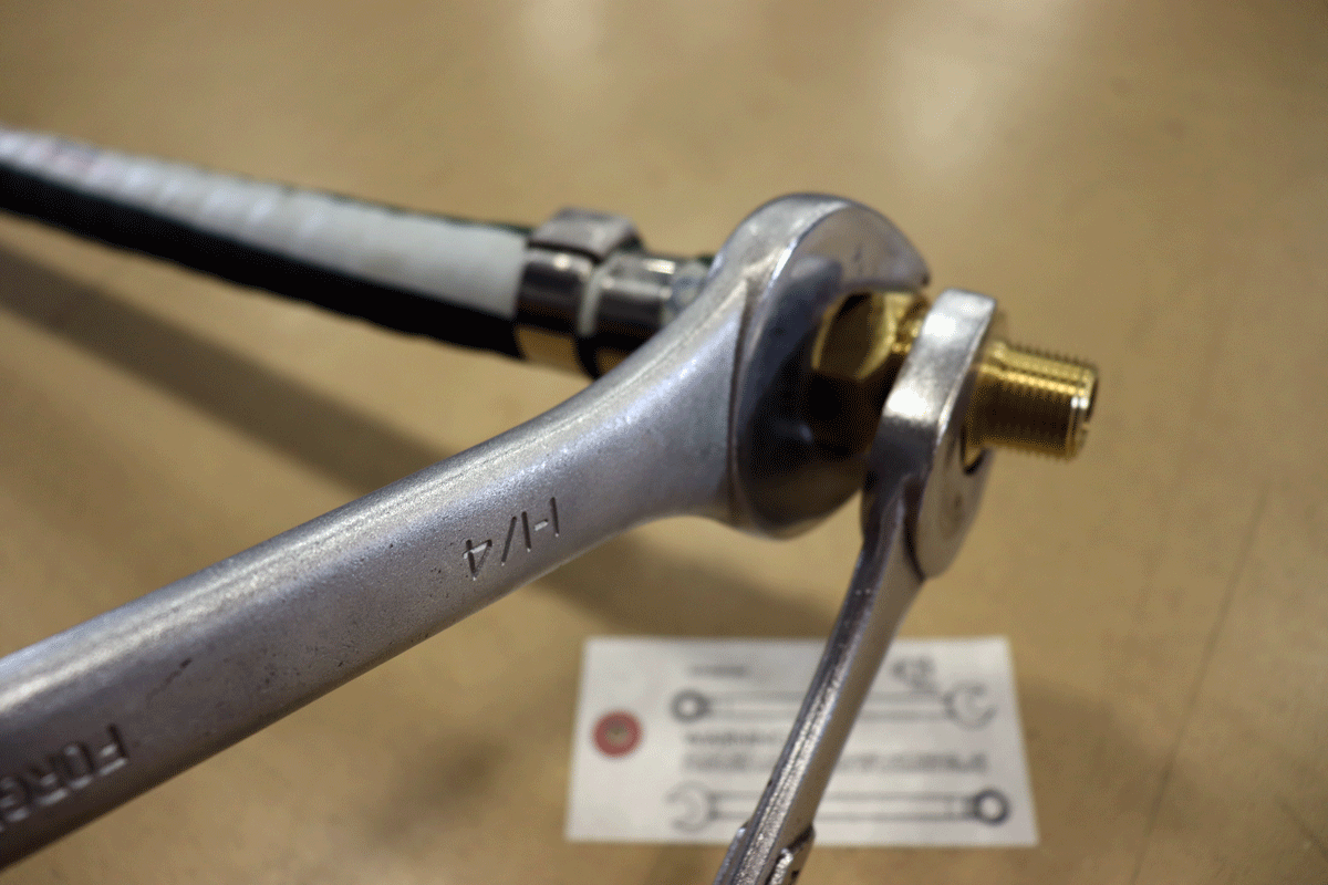 How much torque to apply when installing induction cables | I2r POWER